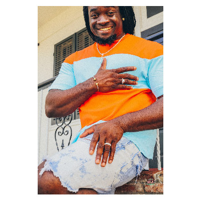 Deze Surinaamse boei met gouden knoppen (massief) bestel je bij ons...