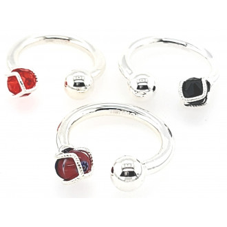 Deze Surinaamse boei ring zwarte kraal bestel je bij ons voor maar ...